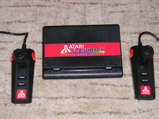 BOMBEROZA.NET - Sbírky / Konzole + hry / Atari